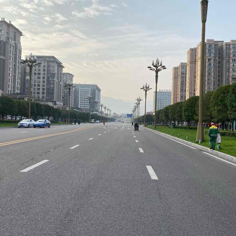 Liang Ping pastoral half horse Run Trail - Chongqing, China | Pacer